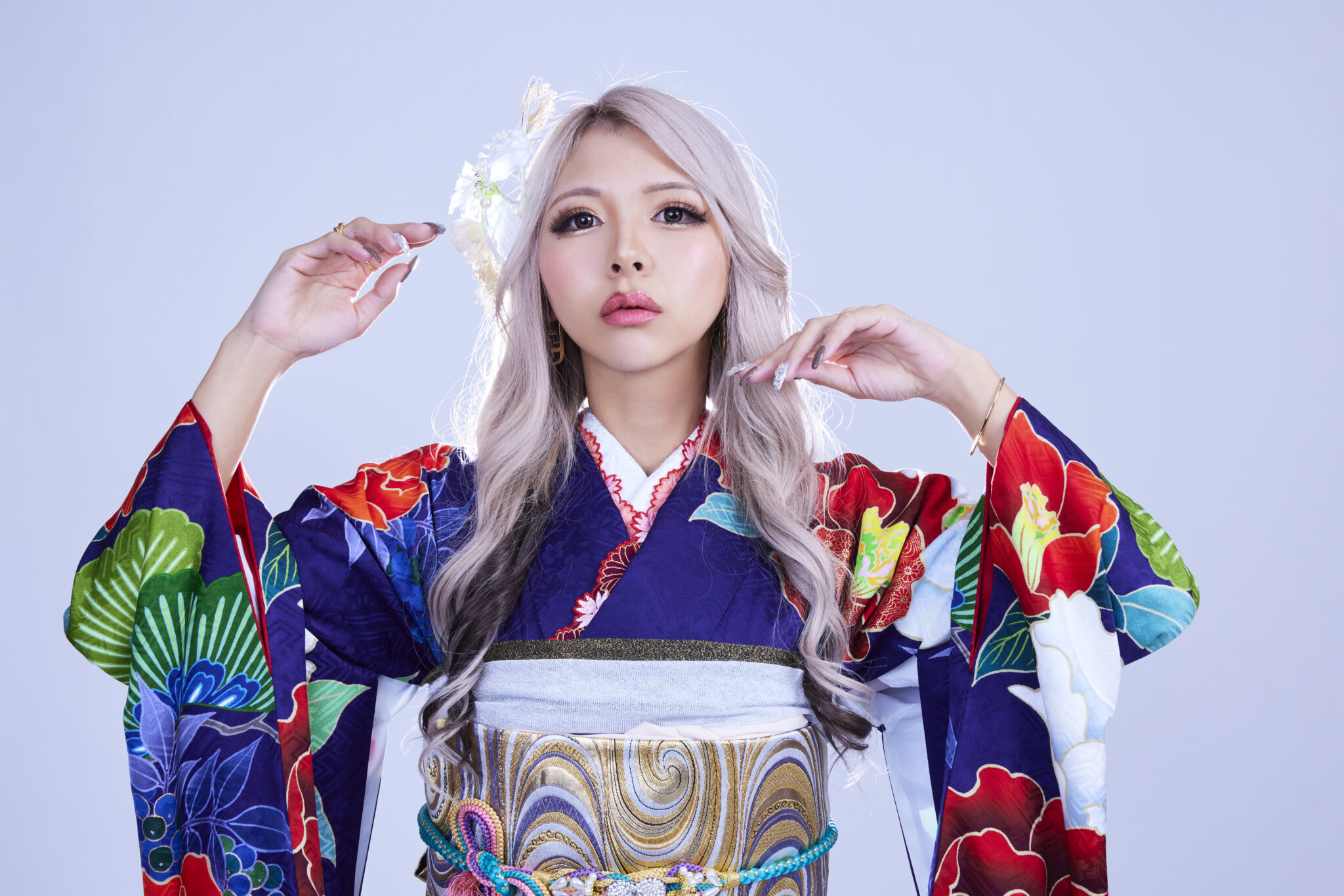 黒肌美女雑誌LOALOでギャルモデルの『しゃん』が振袖姿を披露 #振袖gram – 振袖ニュース『成人式きものまとめ』